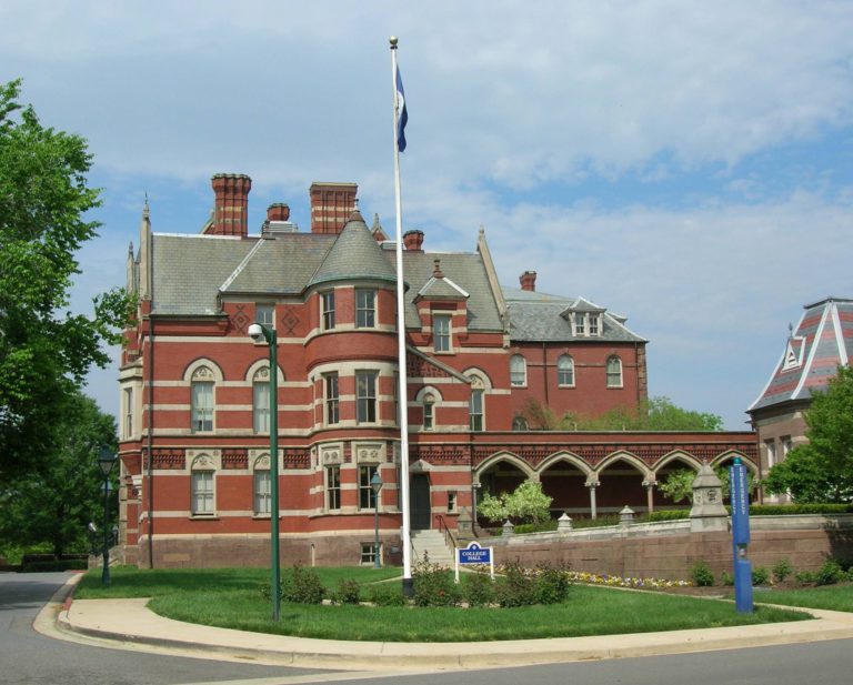 Top 20 Colleges For Students With Special Needs Special Education Degrees top-20-colleges-for-students-with-special-needs-special-education-degrees